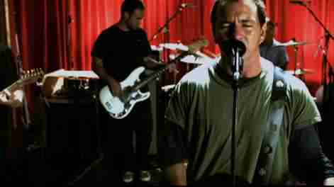 PEARL JAM: LOVE BOAT CAPTAIN Single Album (2003)